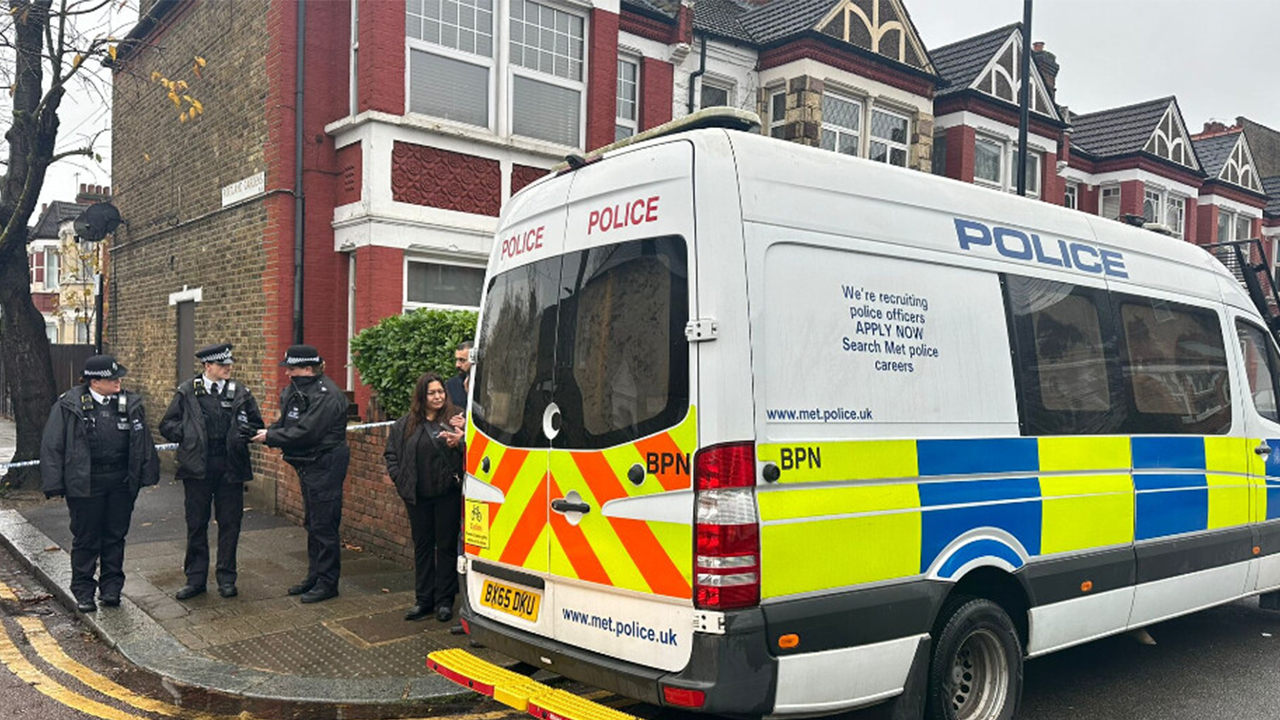 Dawn police raid on UK Kurdish centre, arrest prominent members of ...